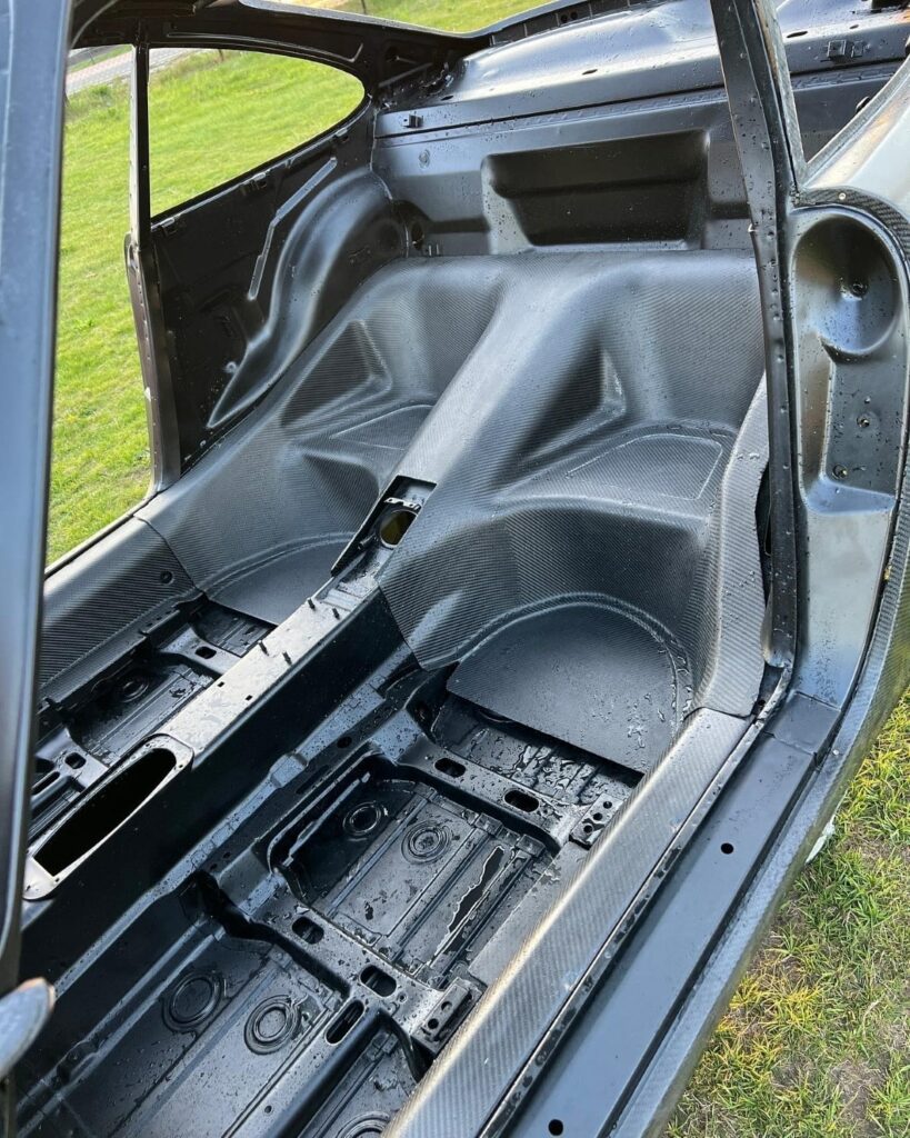 OCP - Porsche 911 Restoration: Full Carbon Fibre Flared Fender Body Kit ...