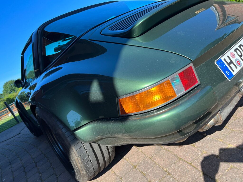 OCP - Porsche 911 Restoration: Full Carbon Fibre Flared Fender Body Kit ...